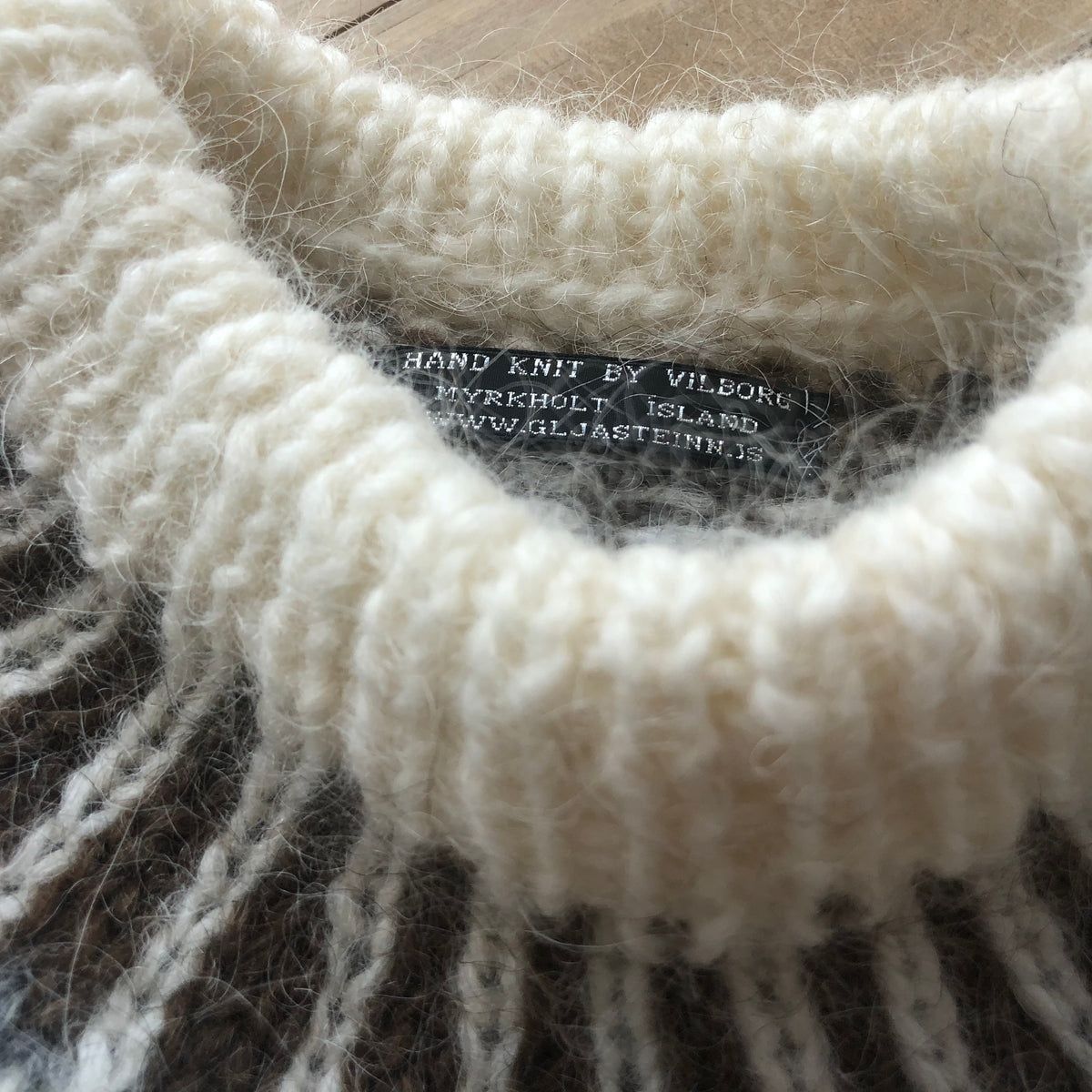 Brown, grey and white handmade Icelandic wool women's sweater – Kosi Wool