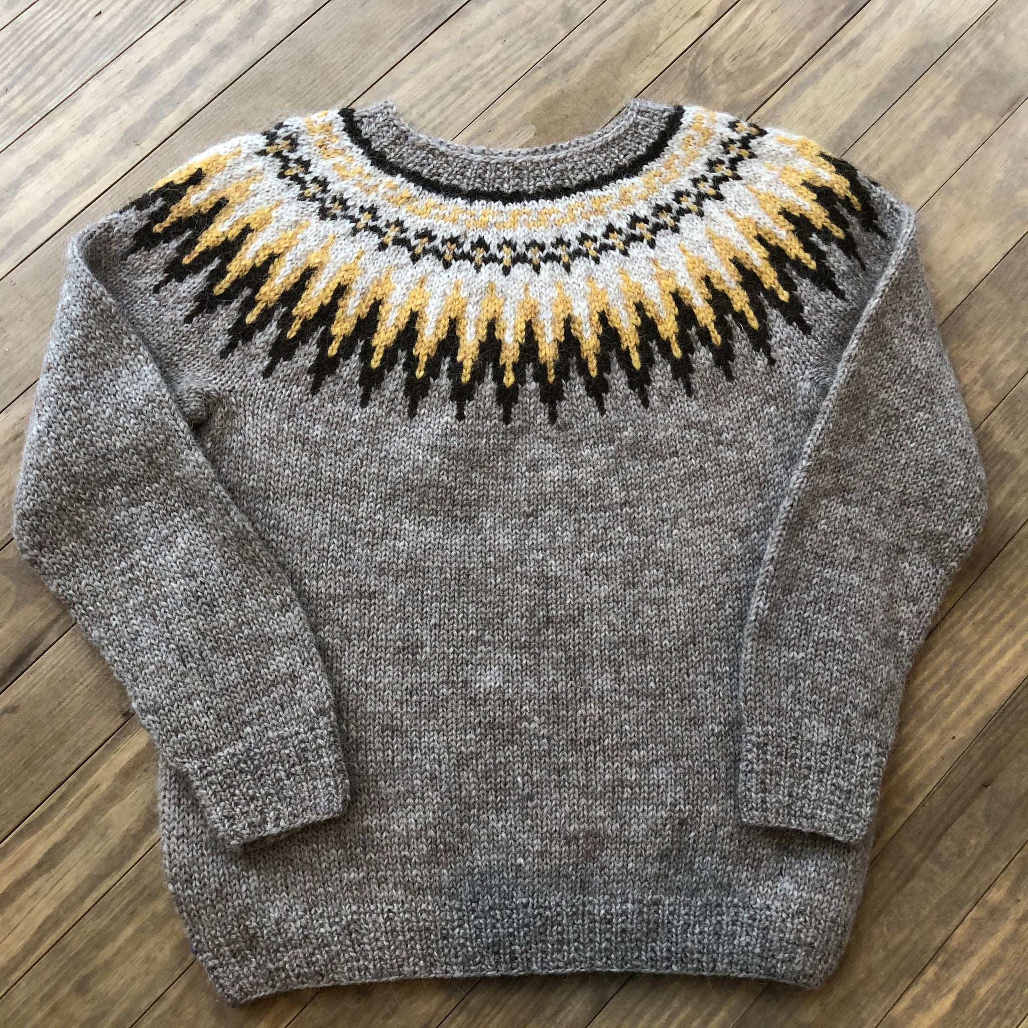 Brown and yellow handmade Icelandic wool women's sweater – Kosi Wool